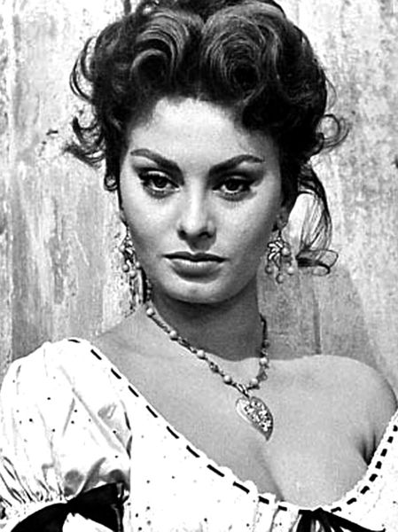 Sophia Loren – temperamentna Włoszka - Filmy, Kino OldCamera.pl