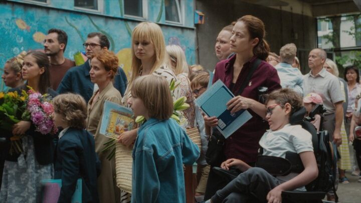 „Matki pingwinów” – czyli polskie matki fajterki - Filmy, Kino OldCamera.pl